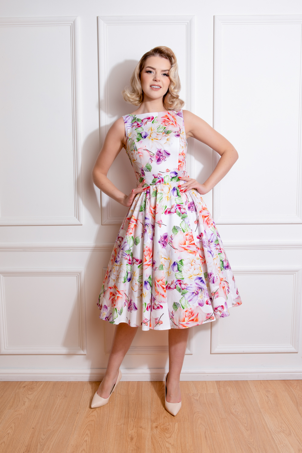 Harper Floral Swing Dress in white - Hearts & Roses London